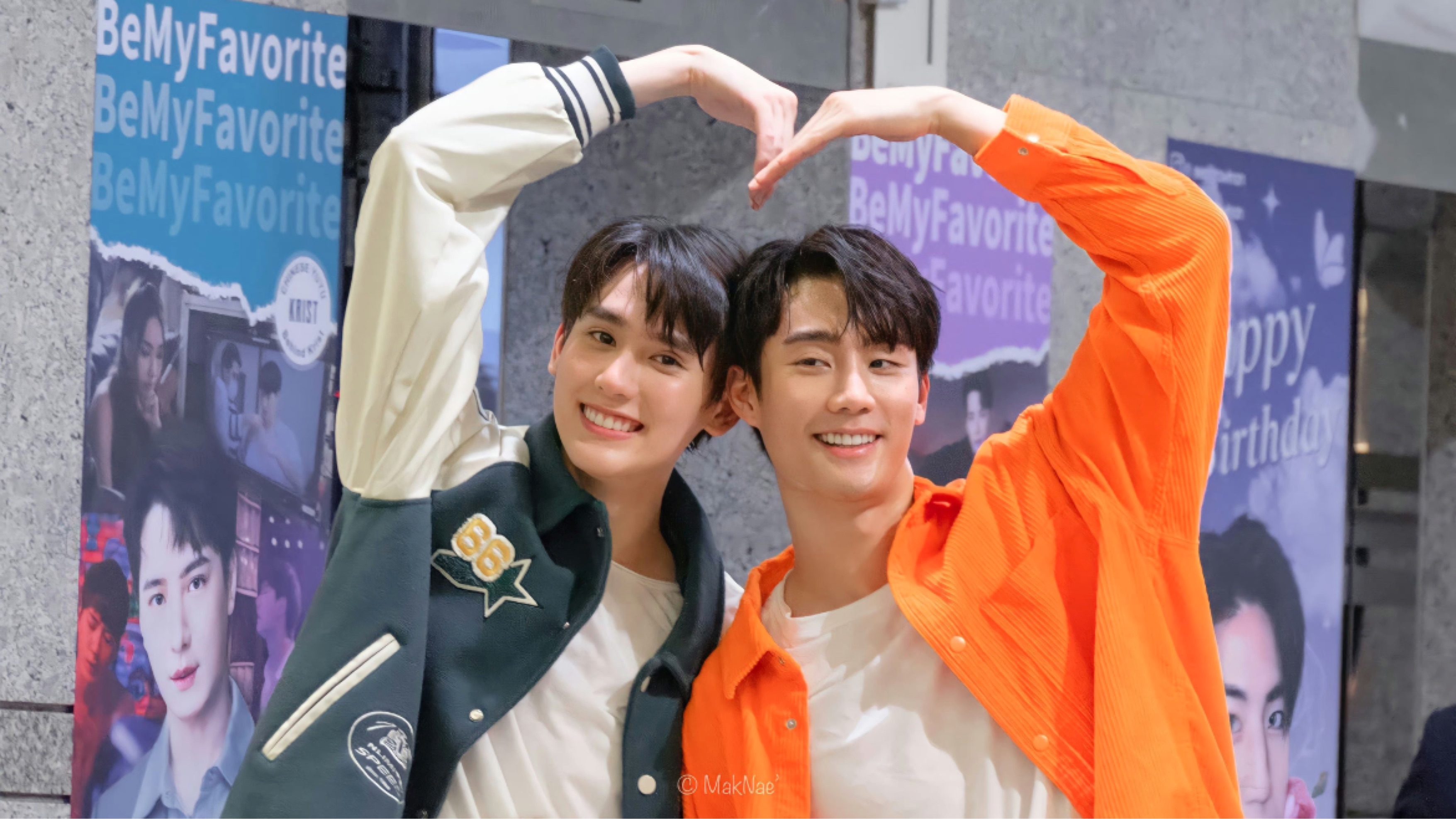 【ForceBook】Praew×12Boy杂志内页专访 - 哔哩哔哩