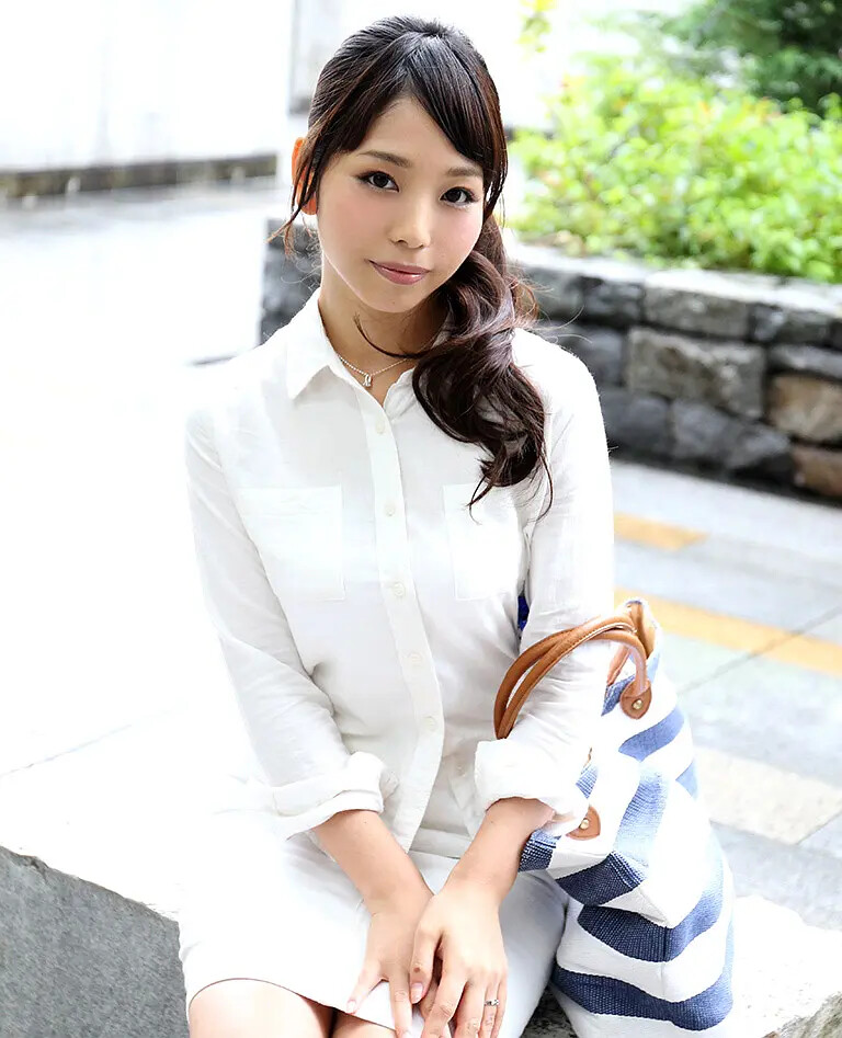 明星档案 第207期 神雪(神ユキ,YukiJin)个人资料简介及作品写真图片！ - 哔哩哔哩