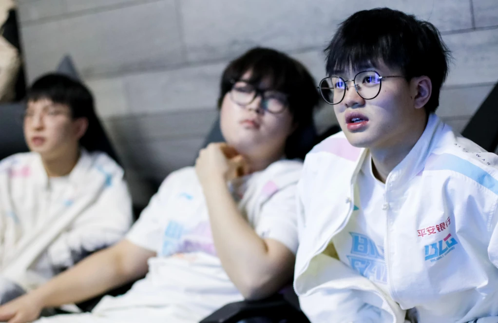 2023MSI卫冕冠军出局！RNG不敌BLG止步八强，俱乐部回应粉丝 - 哔哩哔哩