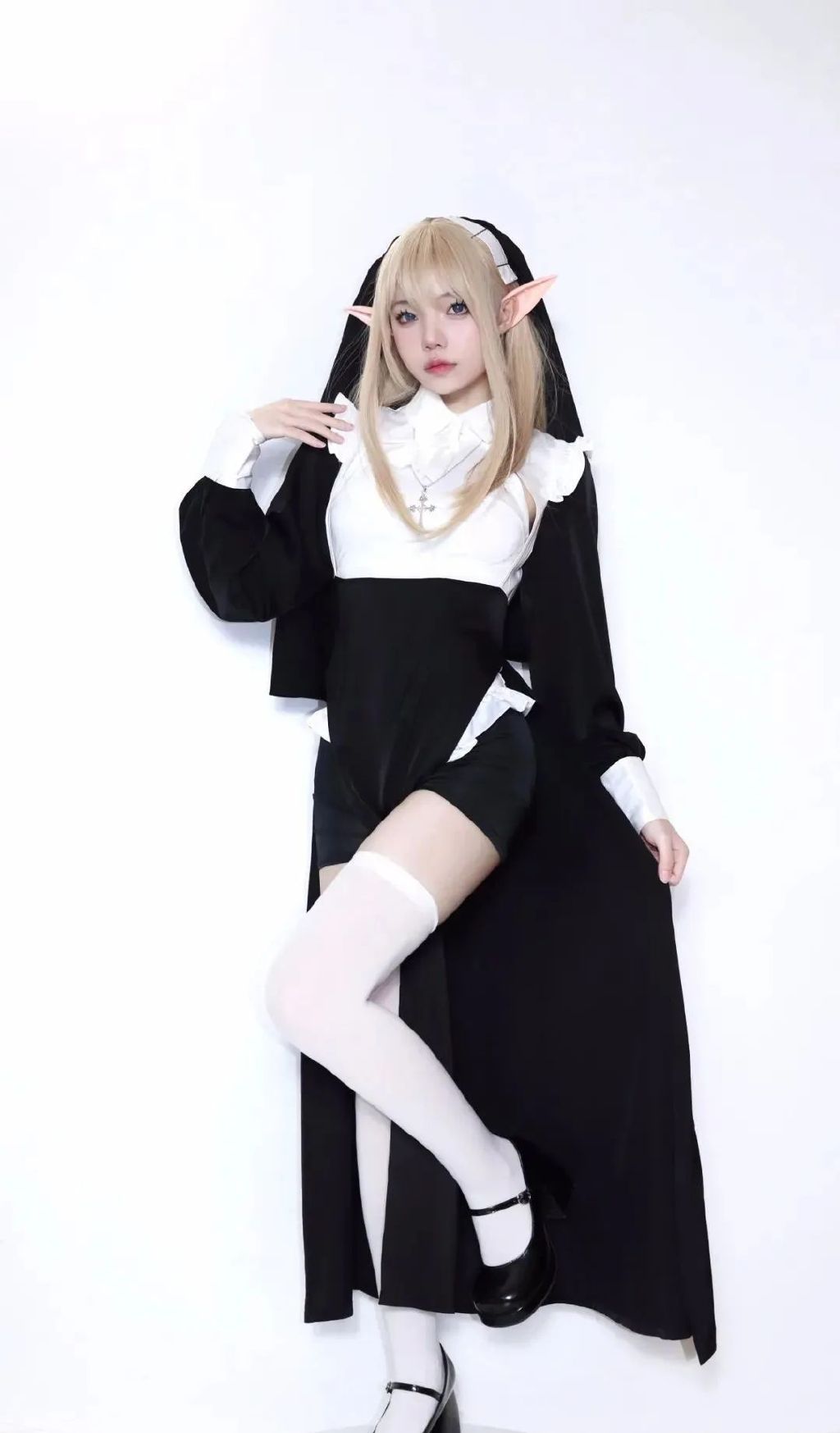 Cosplay 《修女 》 哔哩哔哩