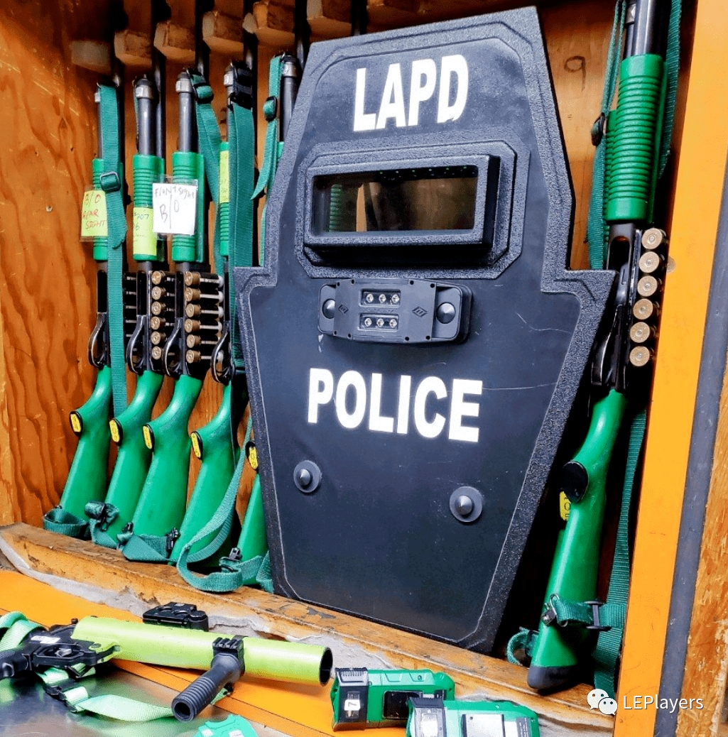 报假警,拒不配合还拔枪相向--看LAPD如何化险为夷 - 哔哩哔哩