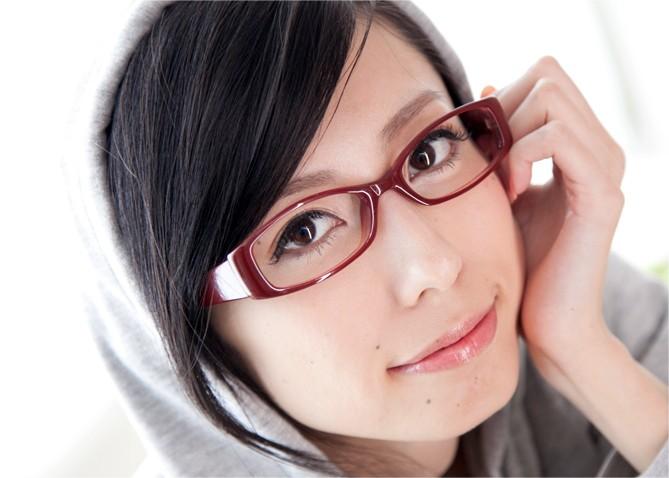 每天分享一个美女——鸟越乃亚(鳥越乃亜) - 哔哩哔哩