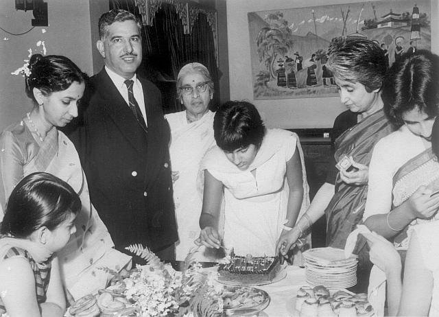 【TNO人物介绍】BEN普里姆·萨加尔 - 哔哩哔哩