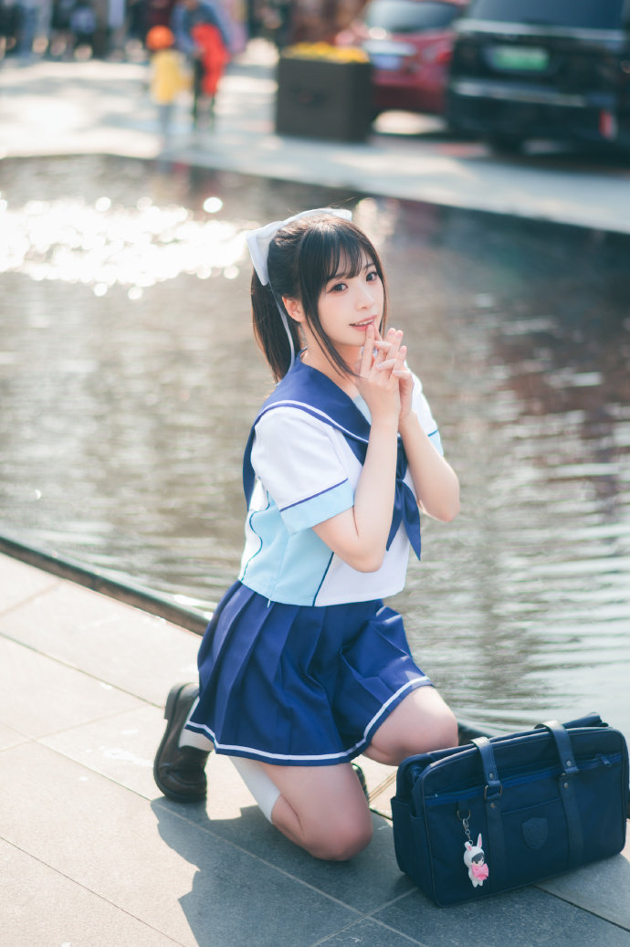 JK少女：一切都比你所期待的 还要好一点点 - 哔哩哔哩