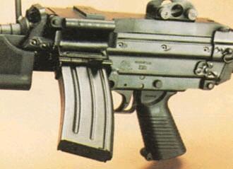 叱咤风云30年——FN Minimi轻机枪简史 - 哔哩哔哩