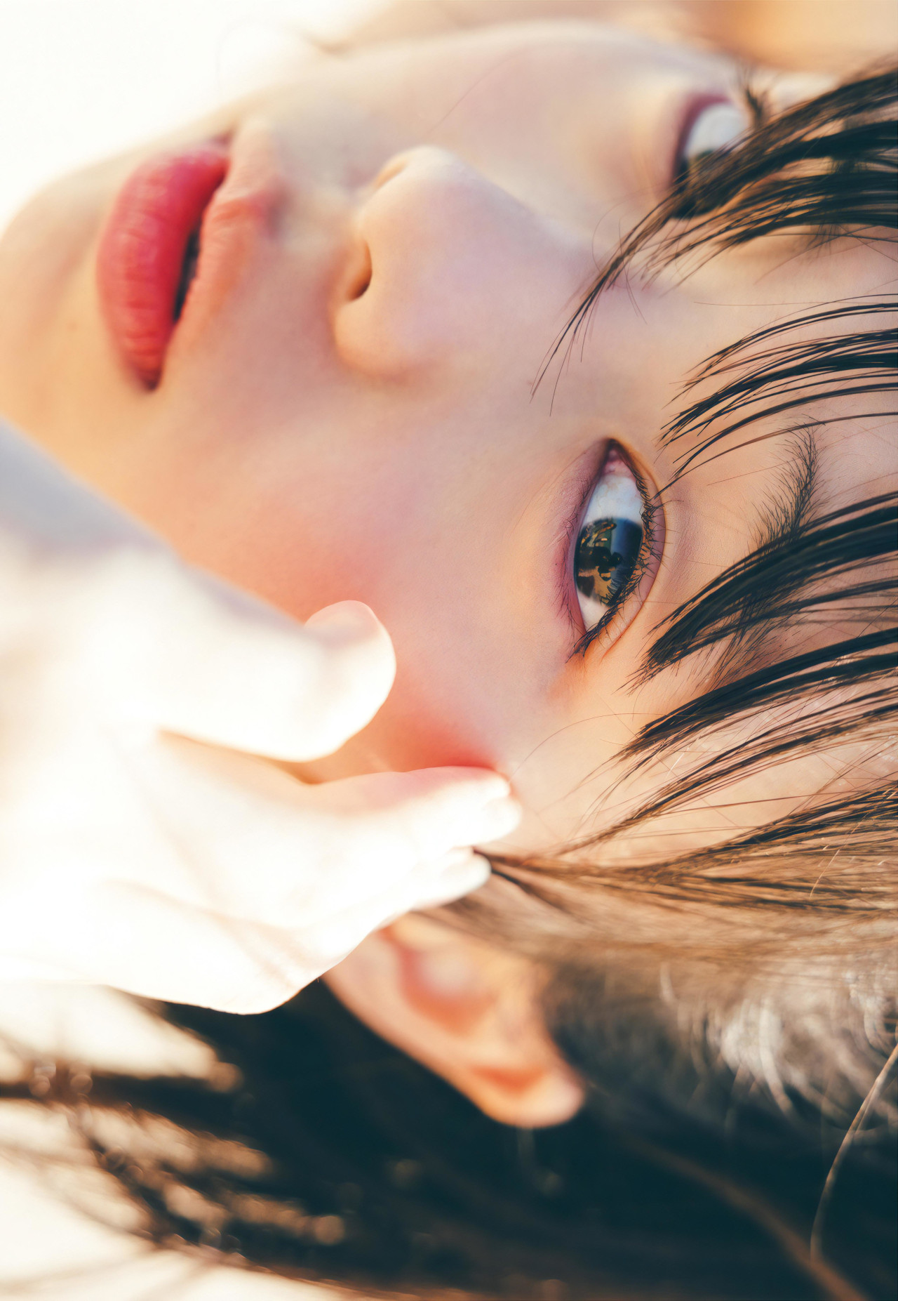 Hina Kikuchi 菊地姫奈, デジタル写真集 「moment」 Set.05 【节选】 - 哔哩哔哩