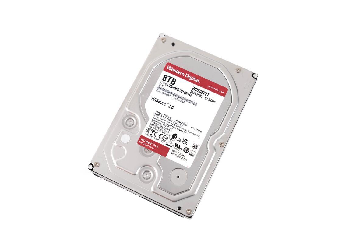 Western Digital西数WD Red Plus WD80EFZZ 8TB开箱评测 - 哔哩哔哩
