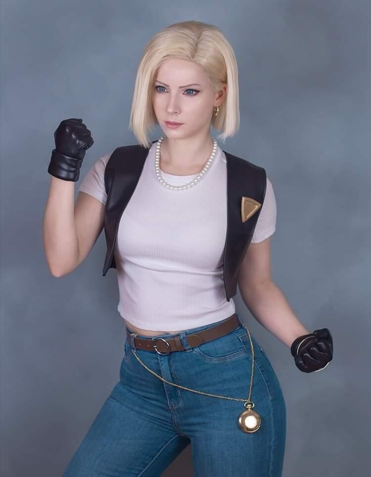 每天分享一个美女——Enji Night - 哔哩哔哩