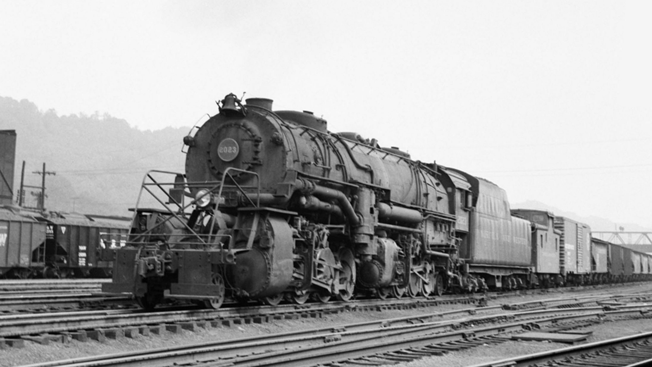 【科普】采用2-8-8-2轮式的“马莱”——美国诺福克和西方铁路Y3型、Y3a型蒸汽机车 - 哔哩哔哩