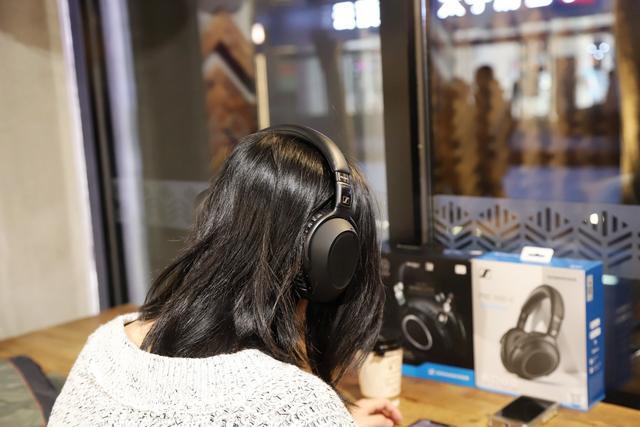 5500字深度解读，森海塞尔PXC550二代主动降噪蓝牙耳机评测 - 哔哩哔哩