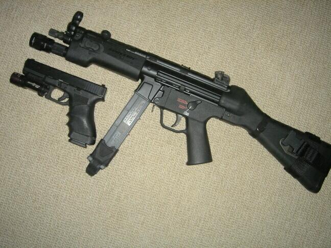 轻武器科普之H&K MP5/10/40冲锋枪 - 哔哩哔哩