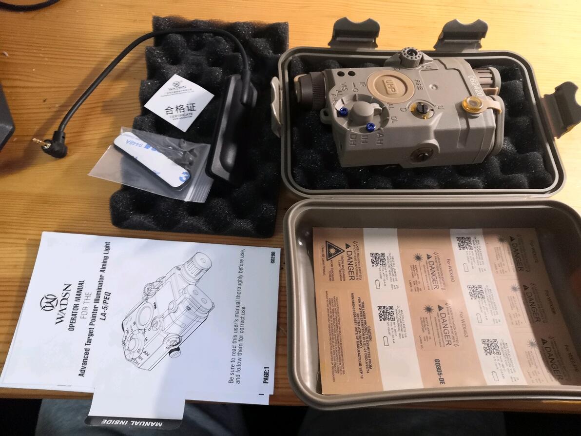 沃德森PEQ-15红绿激光简版测评 - 哔哩哔哩