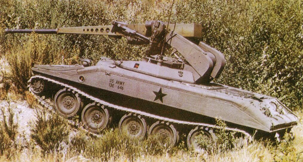 HSTV（L）的兄弟们——“RDF/LT”（快速部署部队轻型坦克）和“13.2吨RDF/LT” - 哔哩哔哩