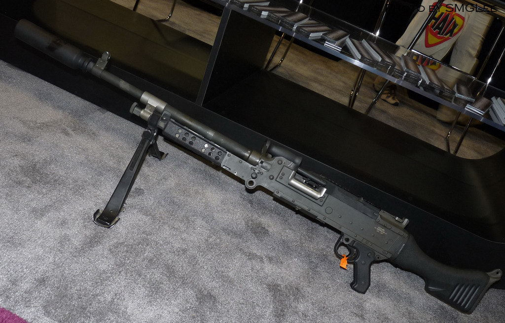 [轻武器科普] 美军通机扛把子——M240系列通用机枪 - 哔哩哔哩