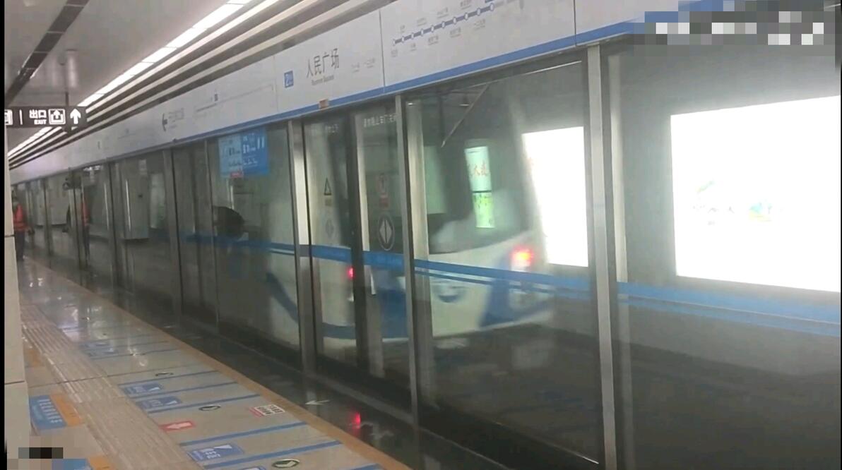 大连地铁列车简介 - 哔哩哔哩