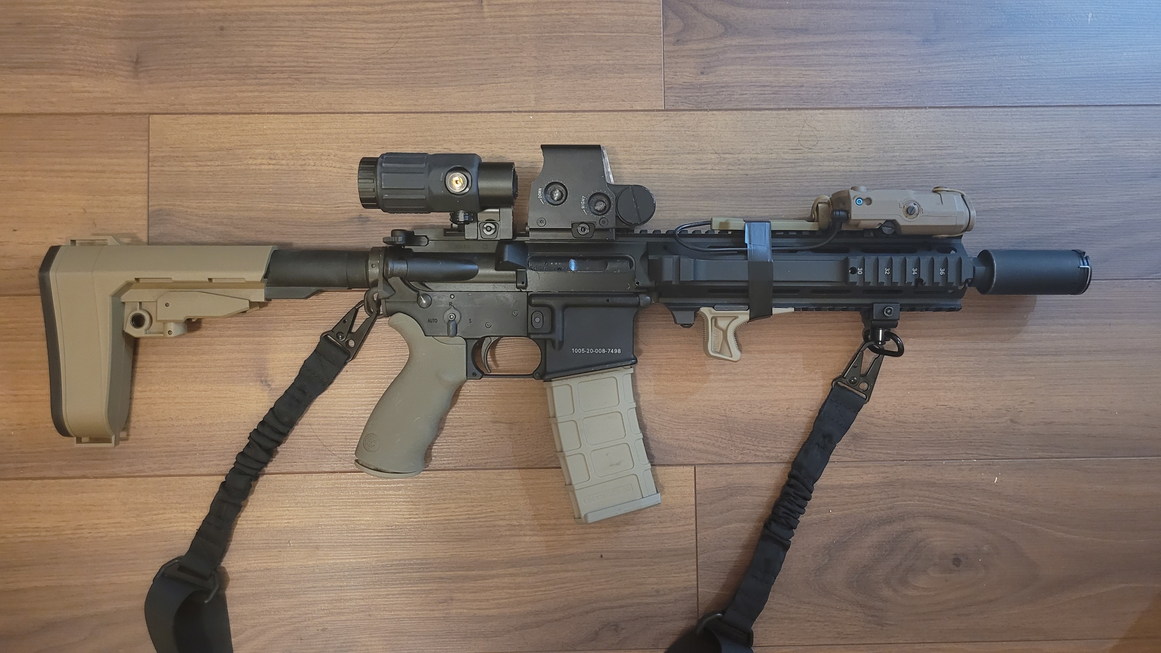海外玩具测评：EMG × Archwick Colt Canada L119A2 SFIW GBBR - 哔哩哔哩