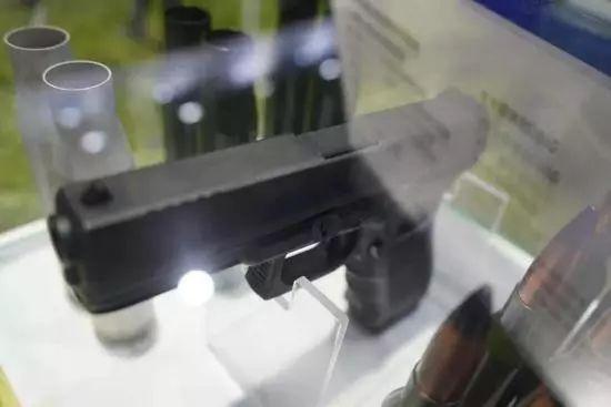 中国大陆枪械有哪些?(手枪篇) - 哔哩哔哩