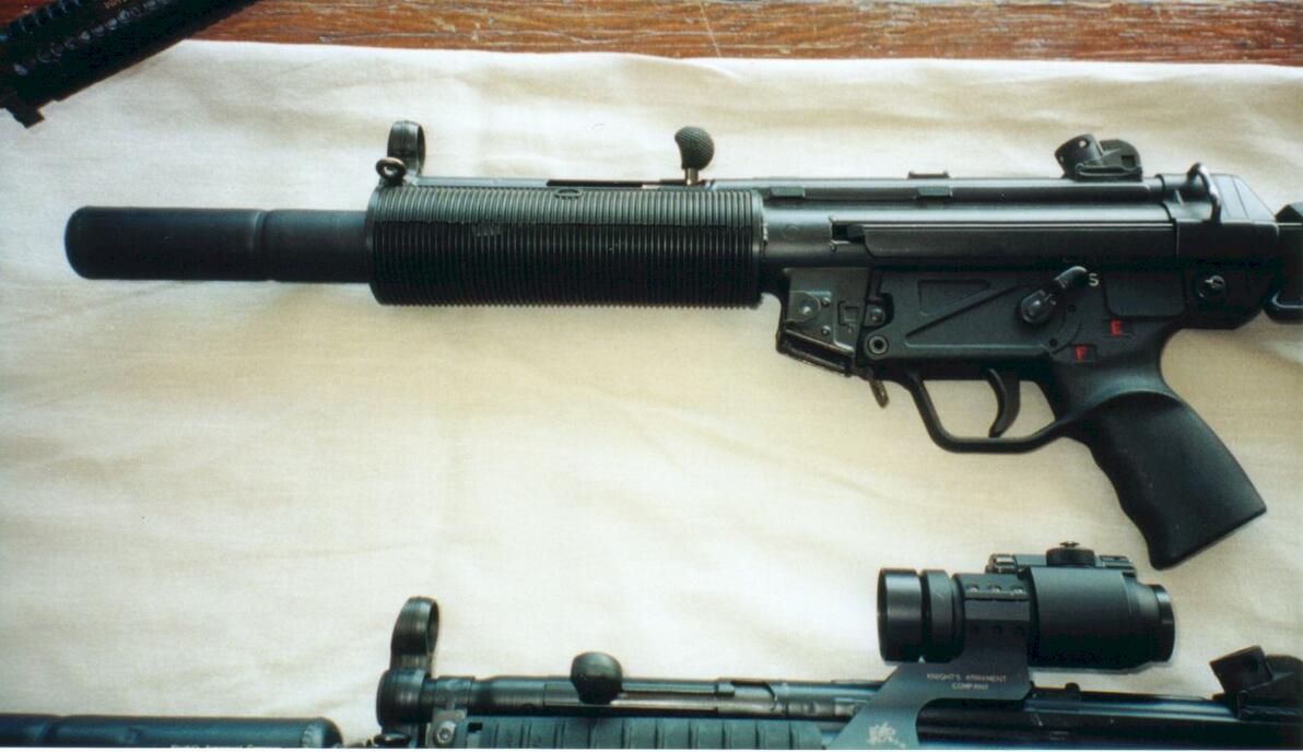 轻武器科普之MP5的附件和配件 - 哔哩哔哩