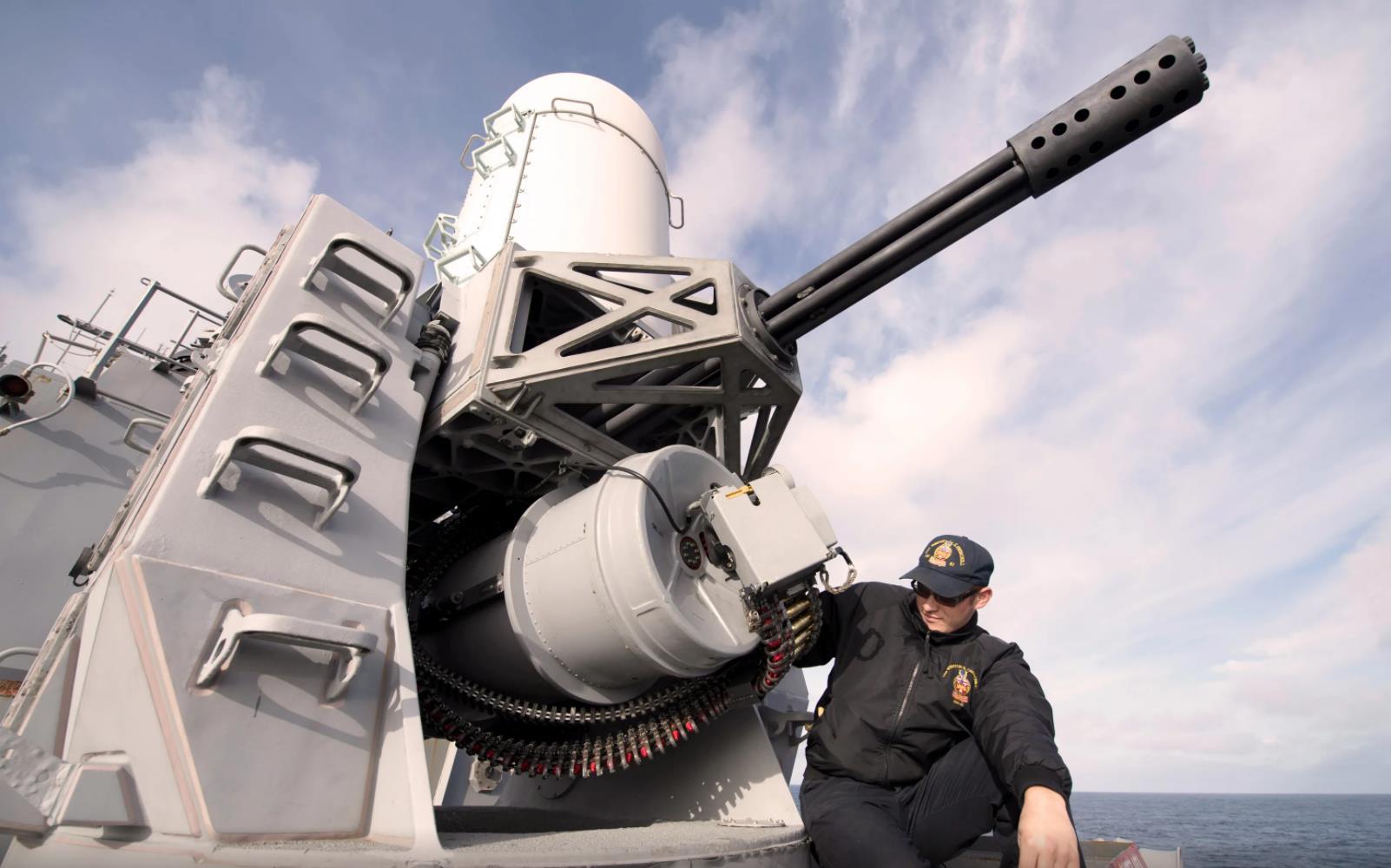 百米长C-RAM，搭载视觉制导系统，打击无人机效率高 - 哔哩哔哩