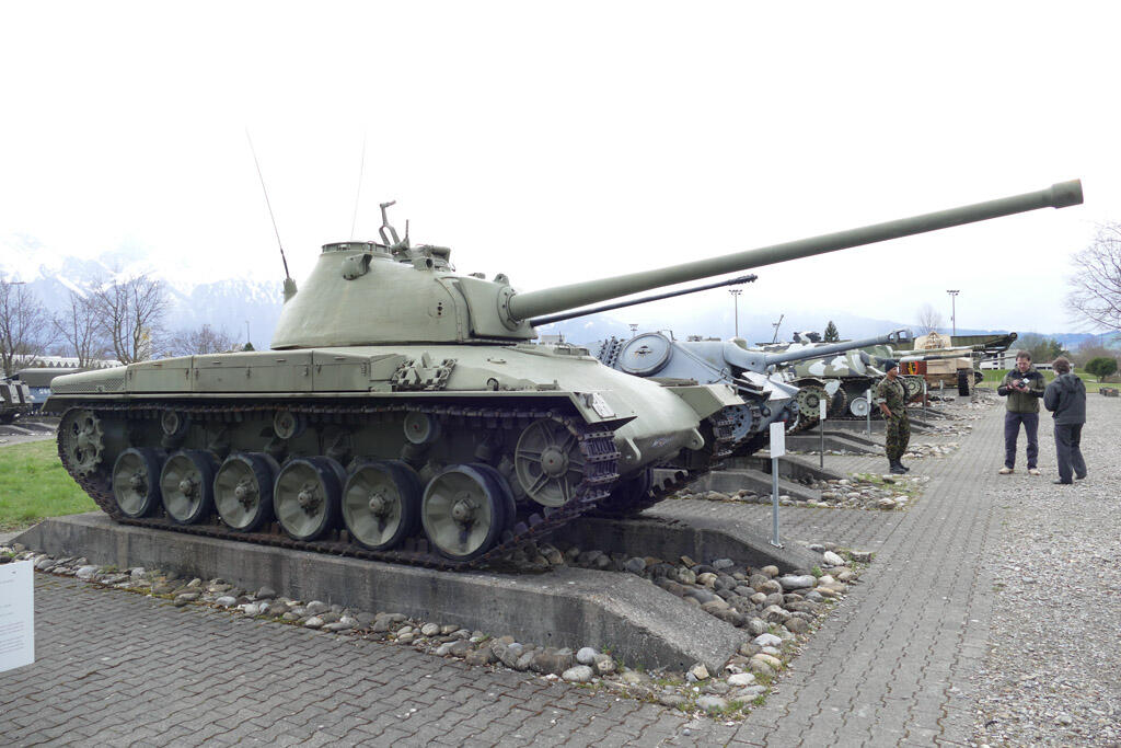【坦克探秘】从KW 30到Panzer 74——瑞士主战坦克一段简史 - 哔哩哔哩