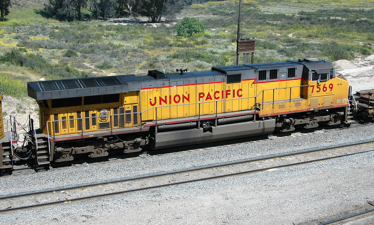 【科普】不得不降功率运用的“AC6000CW”——美国联合太平洋铁路C60(44)AC型内燃机车 - 哔哩哔哩