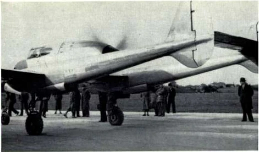 斯堪的纳维亚的猎鹰J21双身战斗机 - 哔哩哔哩