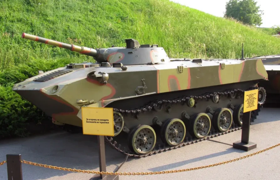 【全网最全】BMD空降战车系列全族谱/发展史/型号大全 - 哔哩哔哩