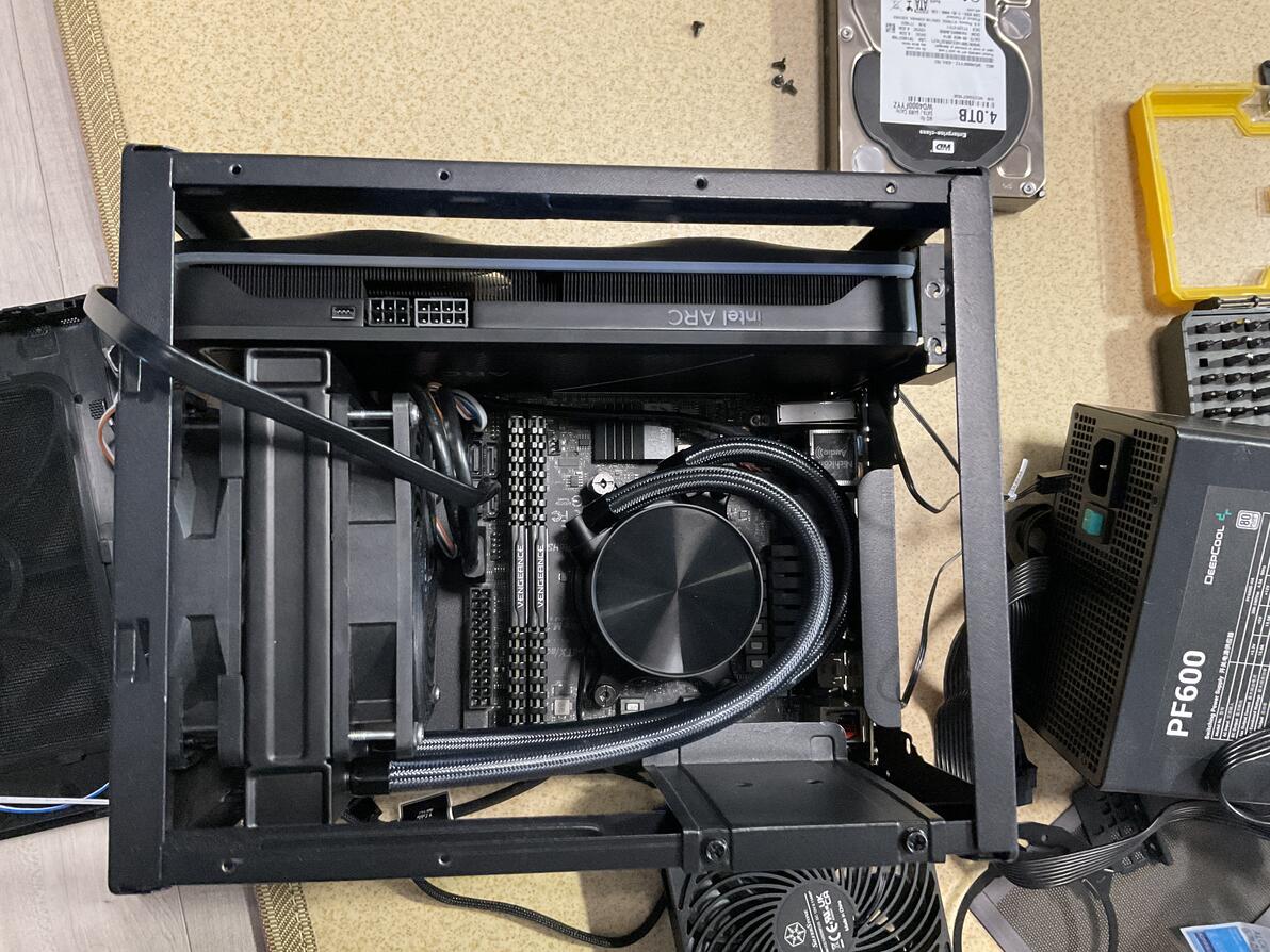 ID-COOLING FX120 120一体式水冷简单测评 - 哔哩哔哩