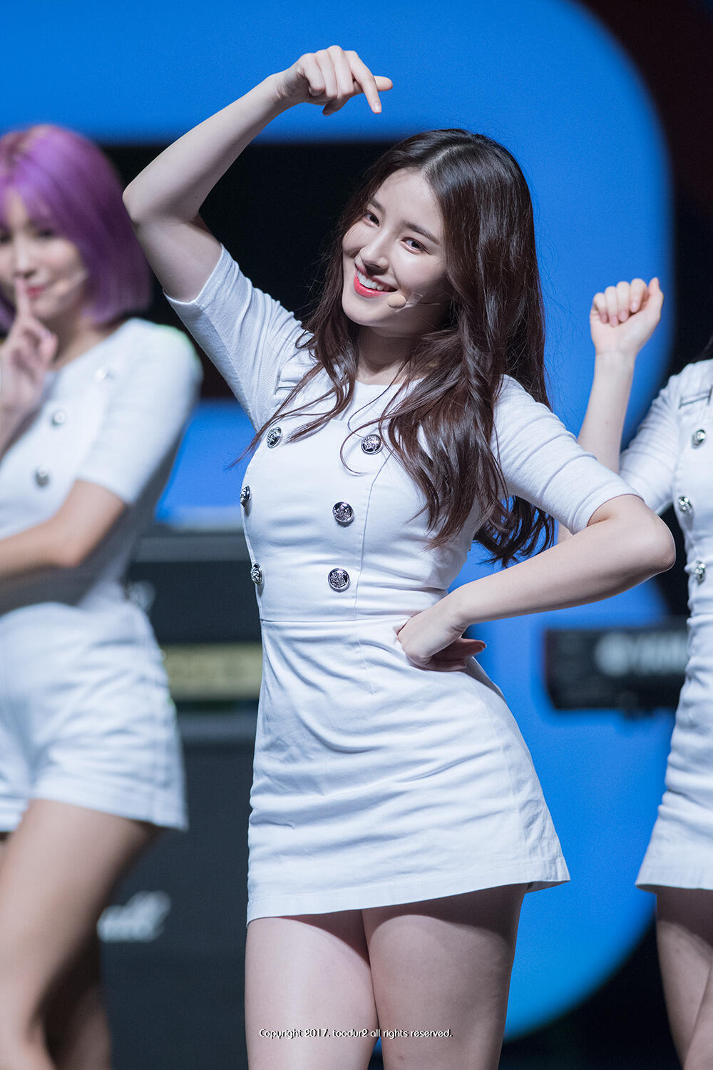 韩国女团MOMOLAND-NANCY的一些图片（50张） - 哔哩哔哩