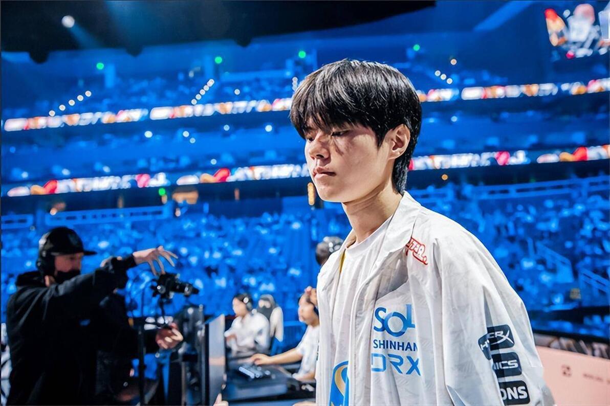 【英雄联盟S12人物志】Deft圆梦s12世界总冠军!三星十子之一十年颠沛流离,最后一舞成神 - 哔哩哔哩