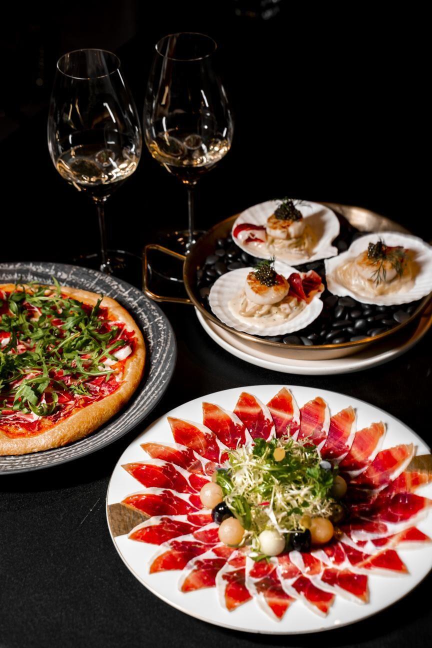 了解伊比利亚火腿分级，先从认识超黑标水准的5J火腿开始 - 哔哩哔哩