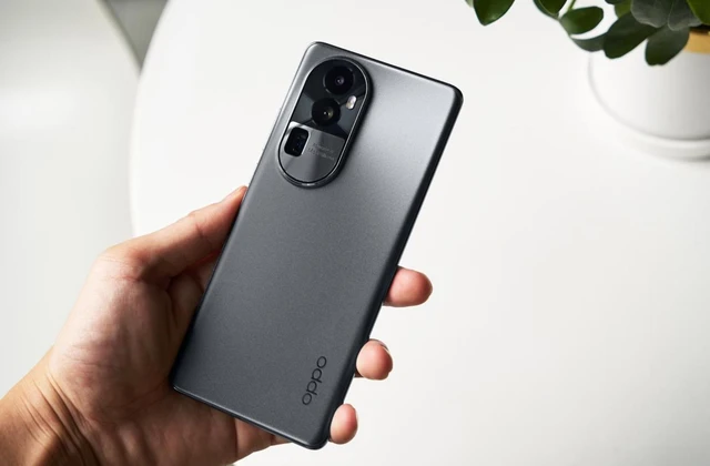 学生党首选OPPO Reno10 Pro+，旗舰配置、真香售价yyds - 哔哩哔哩