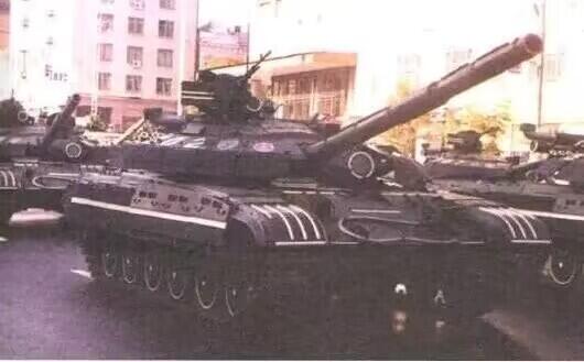 【坦克型号盘点系列】T-64系主战坦克盘点 - 哔哩哔哩