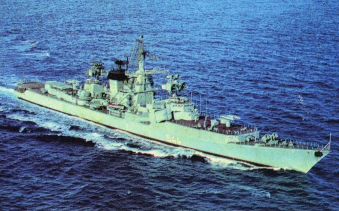 毛熊海军大型战舰介绍——1134B型反潜舰 - 哔哩哔哩