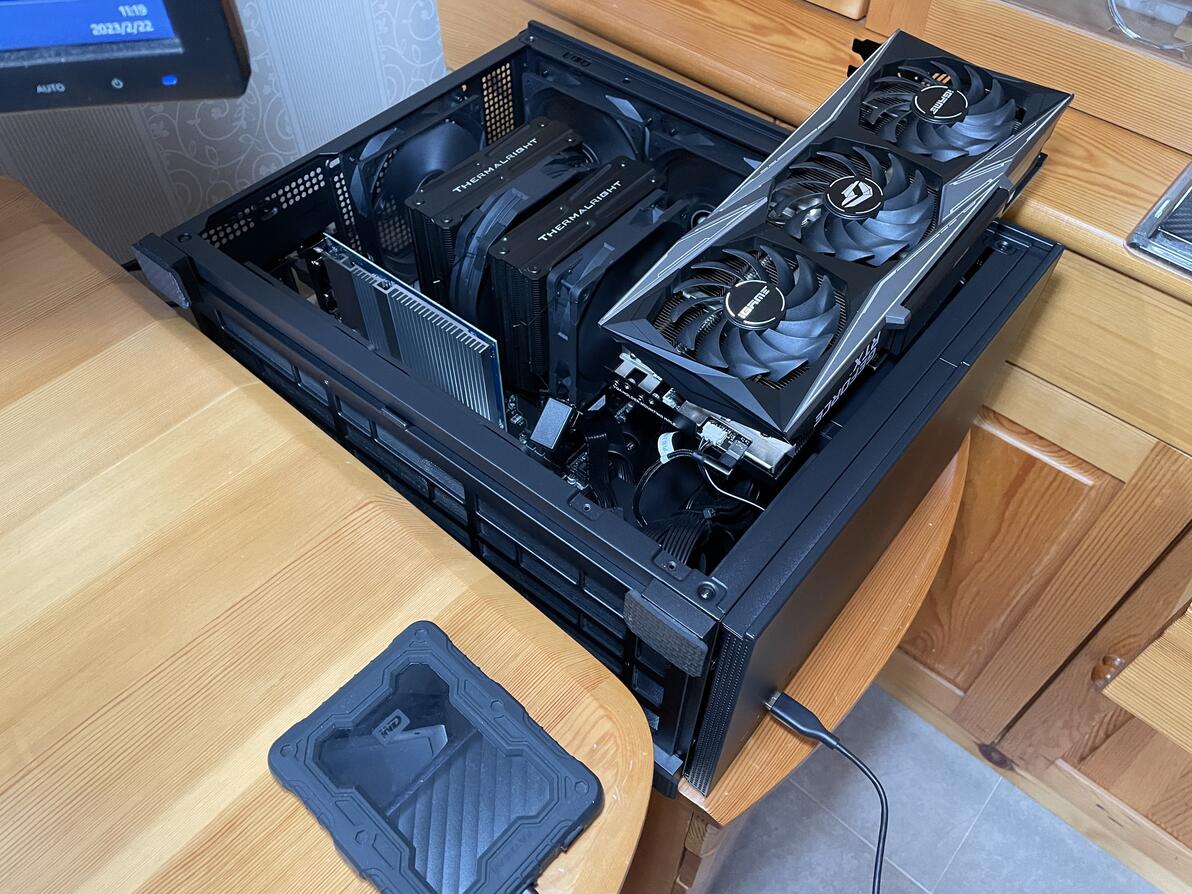 英特尔DG1独显上手 - 哔哩哔哩