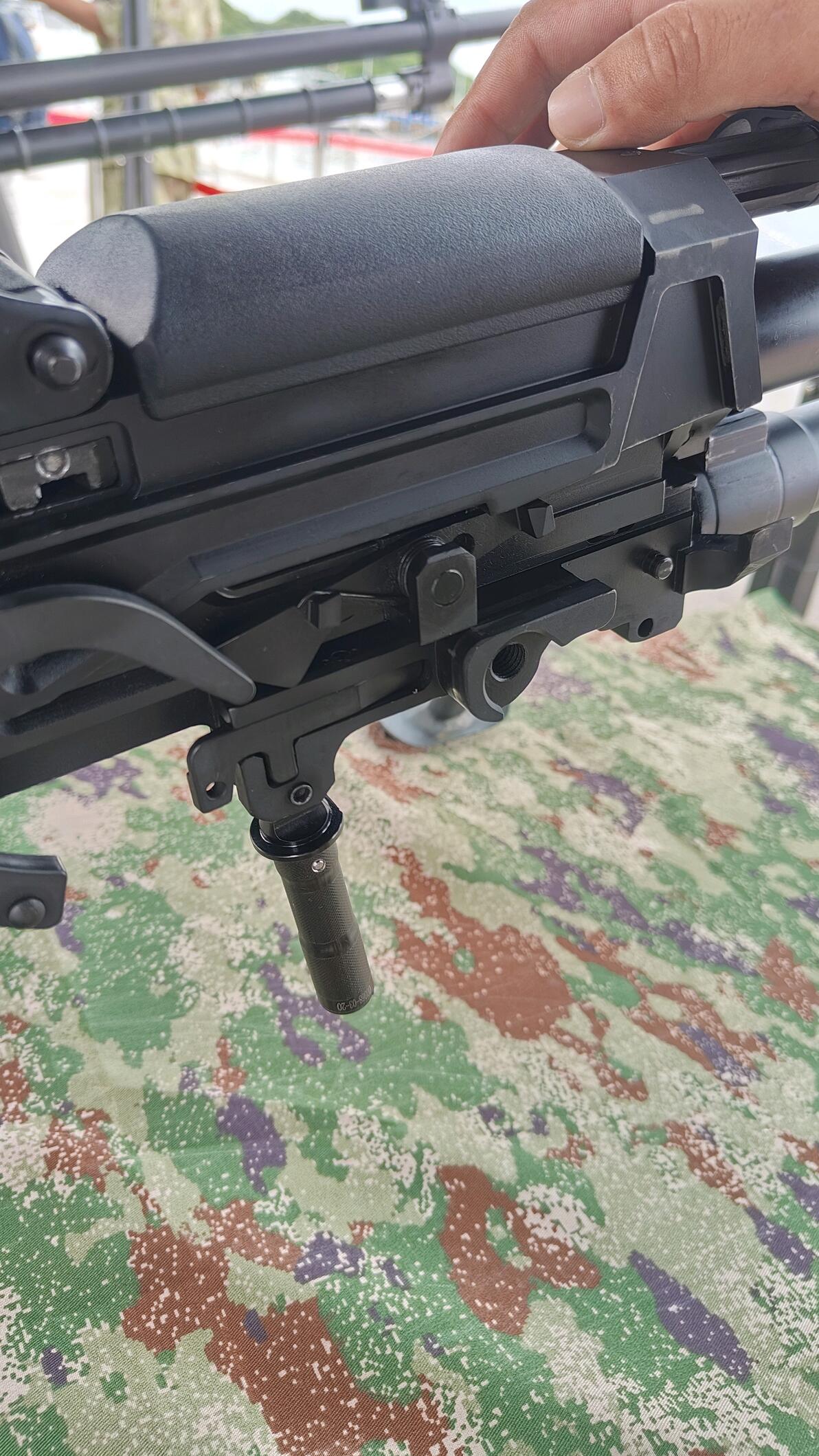 七一軍營開放小記--單兵武器篇 - 哔哩哔哩