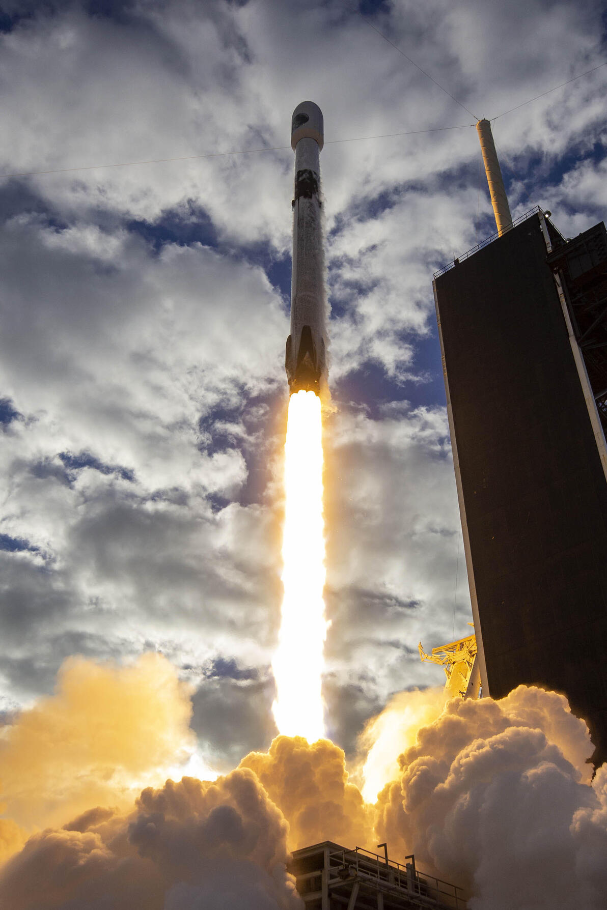 SpaceX官方图集（2020年下） - 哔哩哔哩