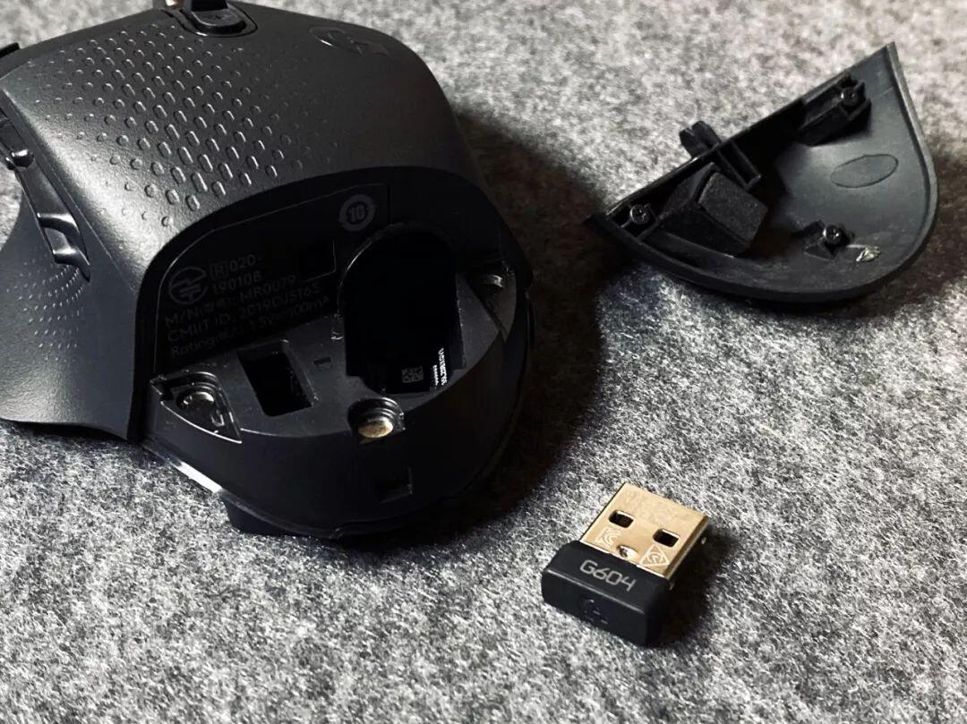 鼠标评测丨罗技G604使用体验—易用且全能 - 哔哩哔哩