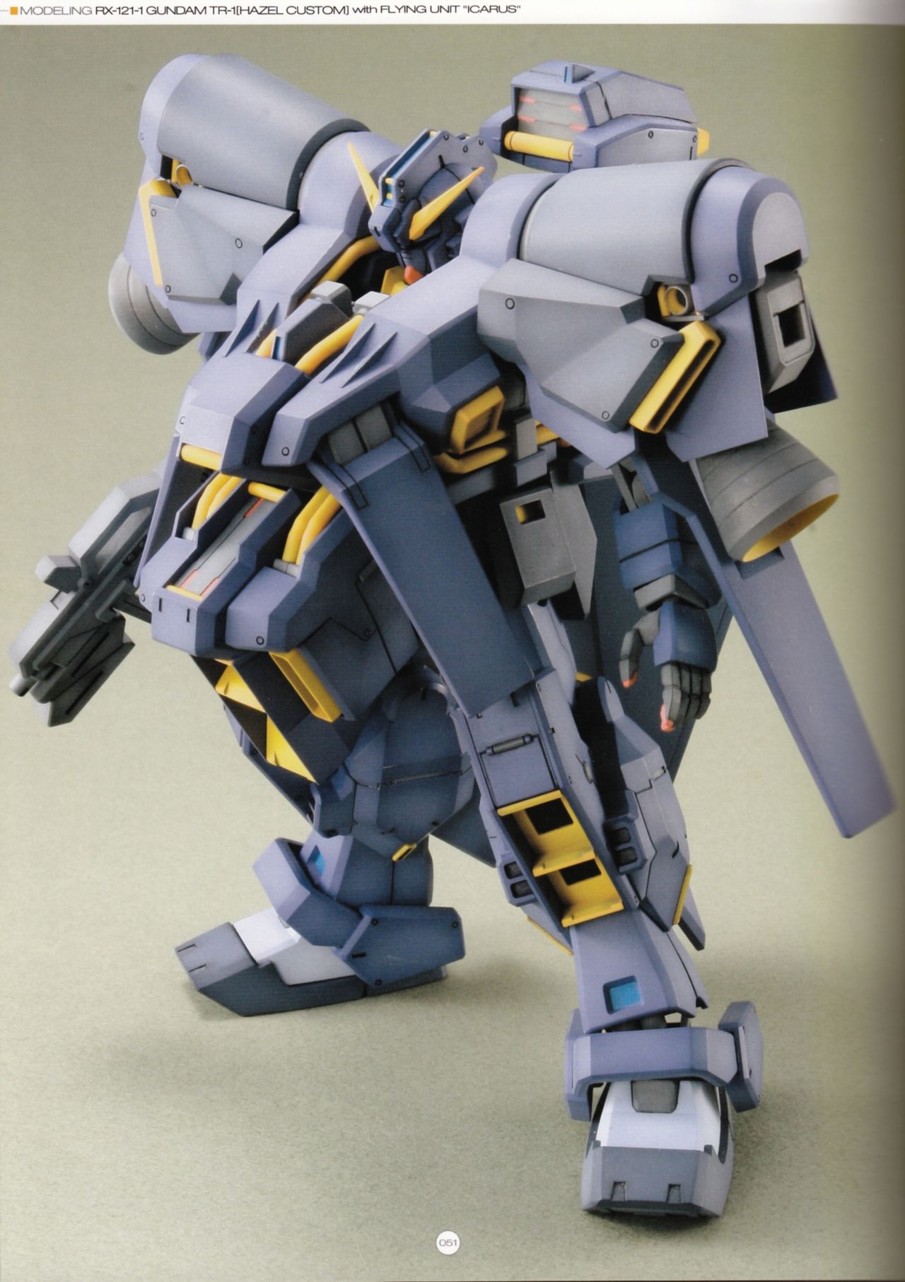 【一曰Acg】高达模型设定集 HGUC A.O.Z.在泰坦斯的旗帜 高达TR-1 海兹尔改 日文原版 - 哔哩哔哩