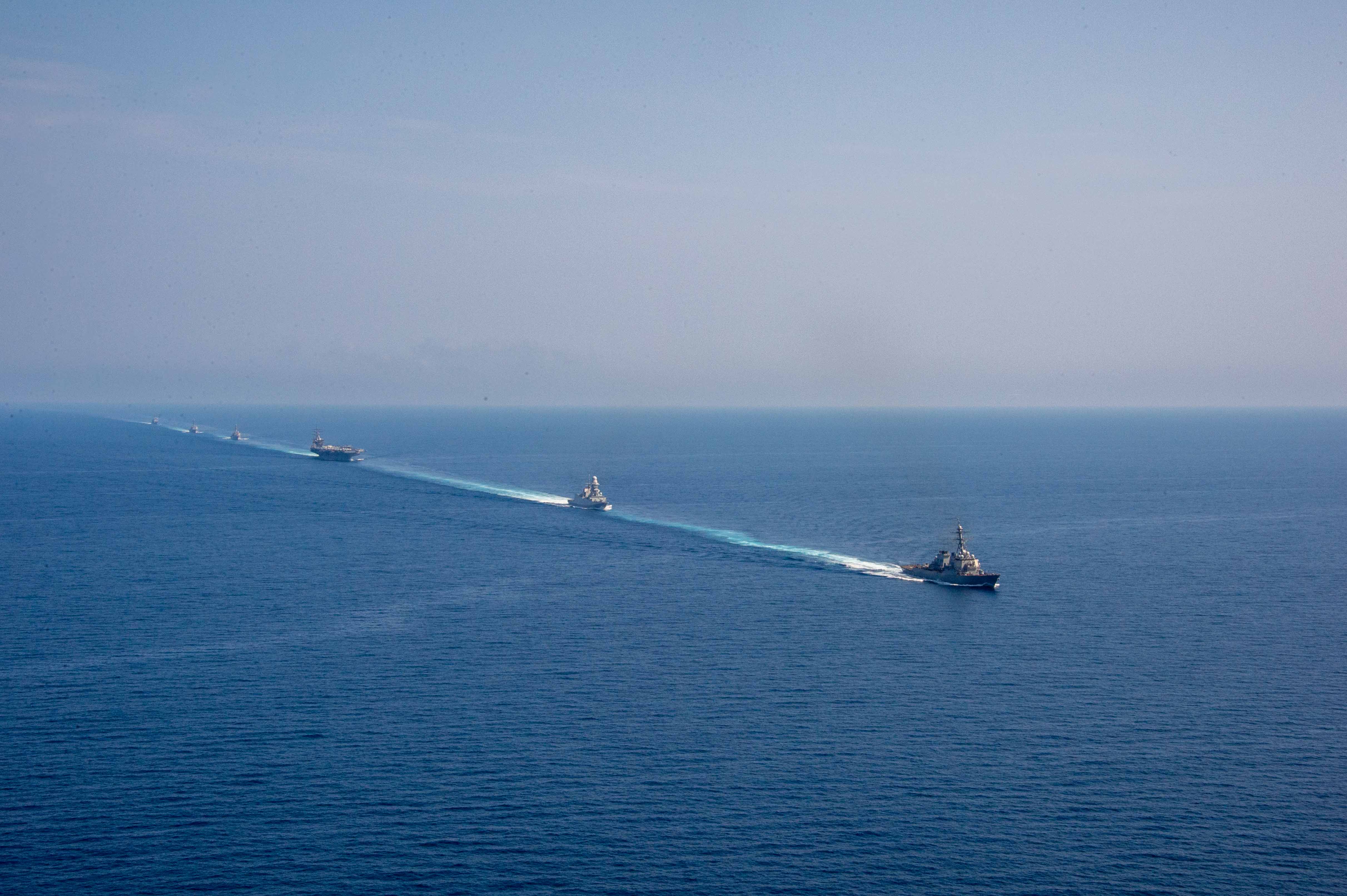 DDG-64贡献的第二出红海猎火鸡大赛 - 哔哩哔哩