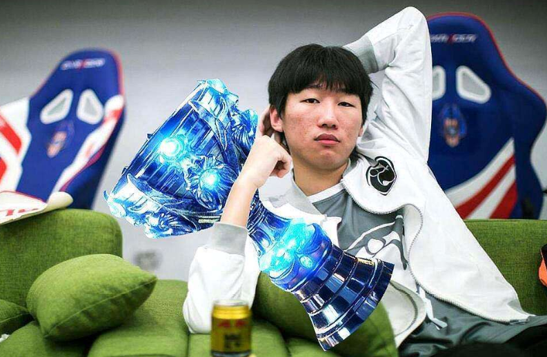 IG宁王天赋有多恐怖？6天不训练照拿MVP，PDD：他有一点无人能及 - 哔哩哔哩