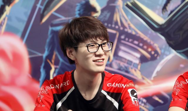 LOL：LPL选手职业生涯数据统计，原来真正的“死神”并不是PYL - 哔哩哔哩