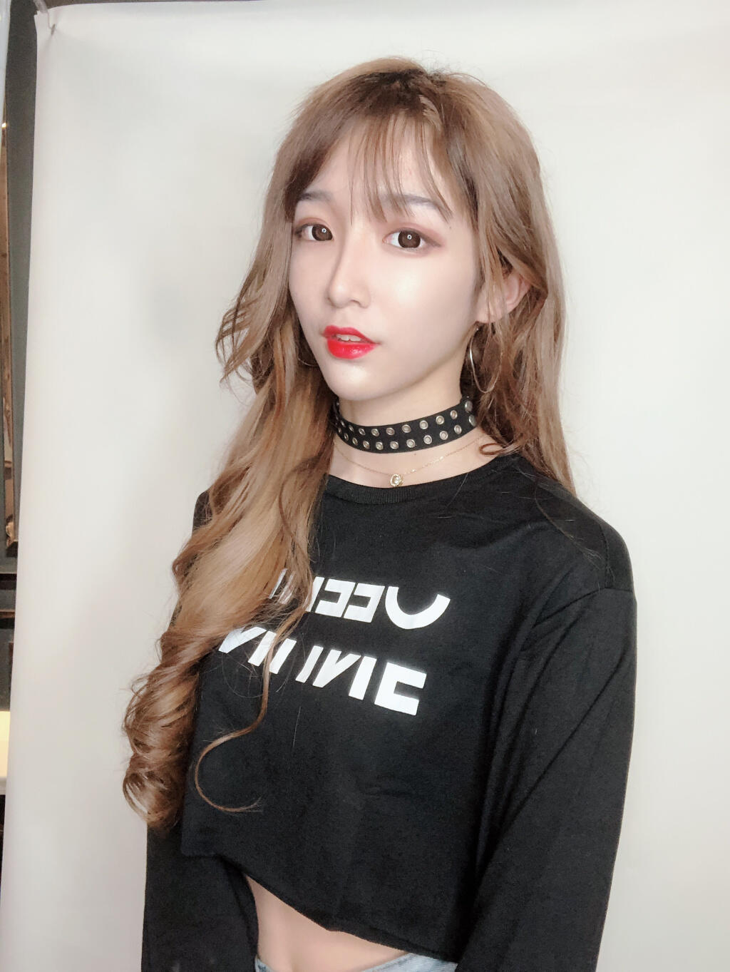 抖音最美伪娘——我叫Abbily（不敢相信这是个男孩子） - 哔哩哔哩