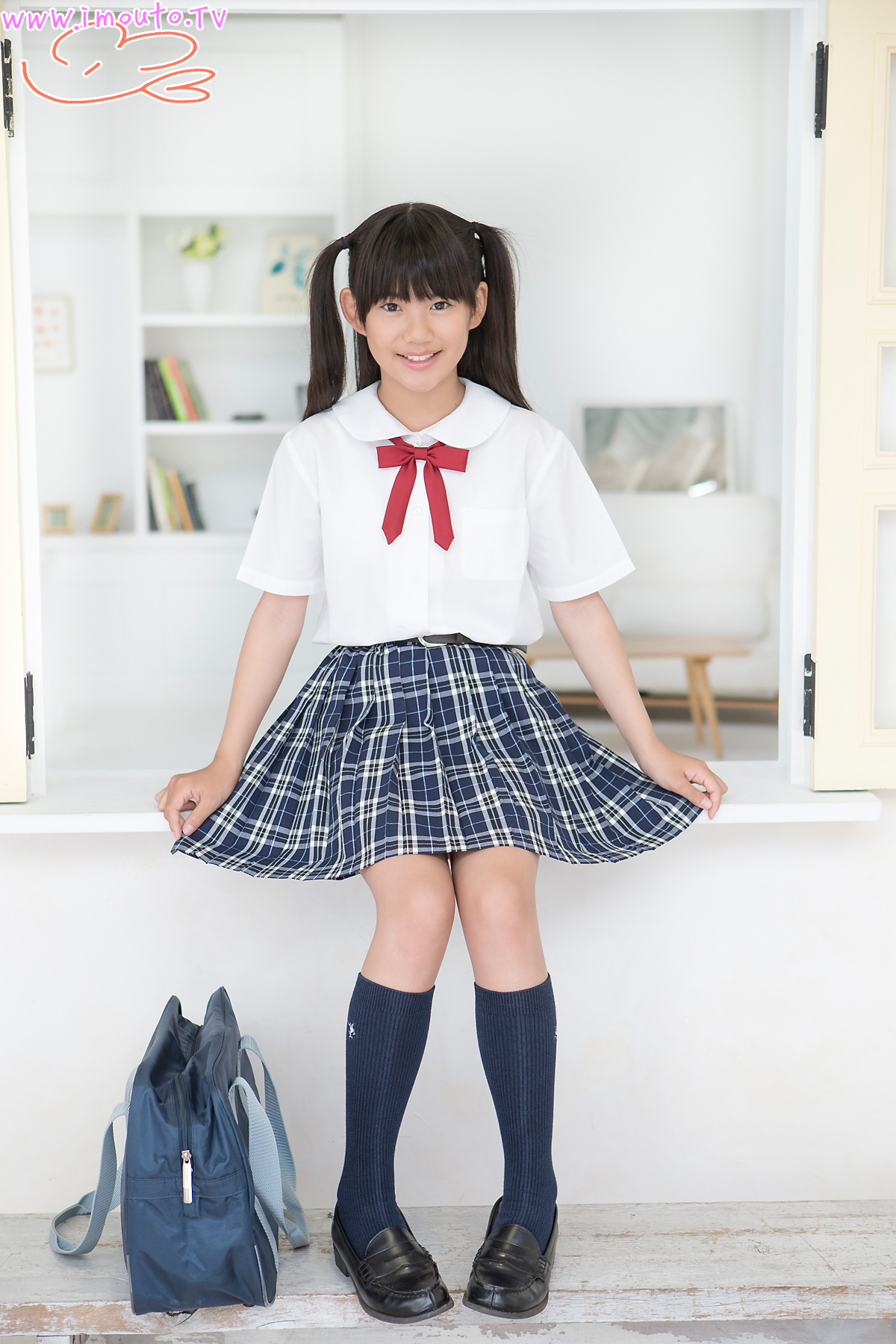 Miu Takeshita 竹下美羽 hajimeteno-chu-takea-m01 - 哔哩哔哩