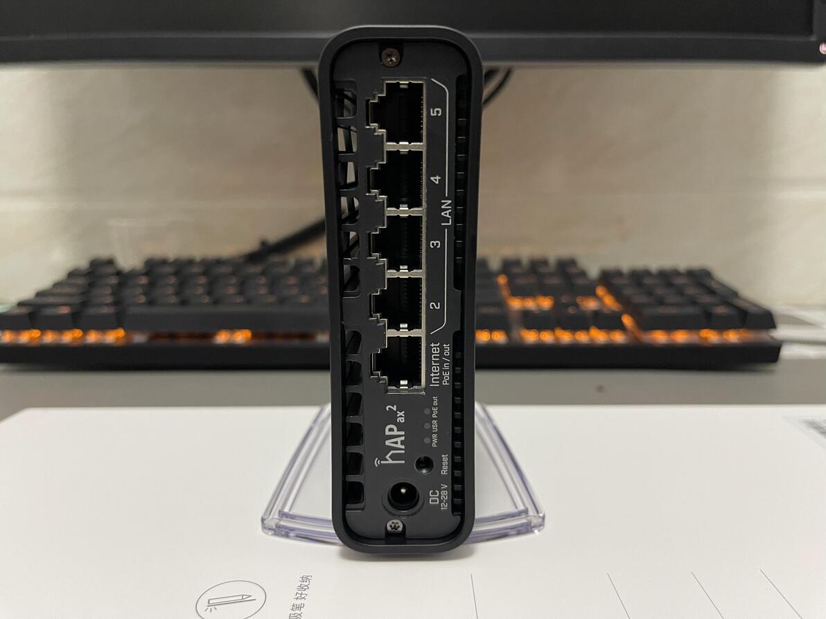 【Mikrotik-RouterOS】第03篇-hAP ax^2开箱 - 哔哩哔哩