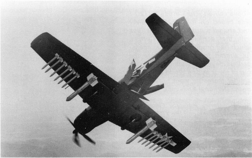 天降正义？——AD-1天袭者型号辨别（XBT2D-1~AD-4） - 哔哩哔哩