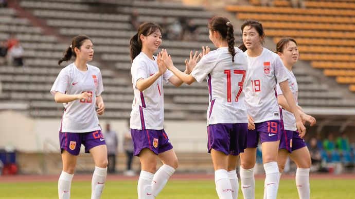 6-0，6-0！中国女足U20大爆发，两战狂轰12球，提前一轮小组出线 - 哔哩哔哩