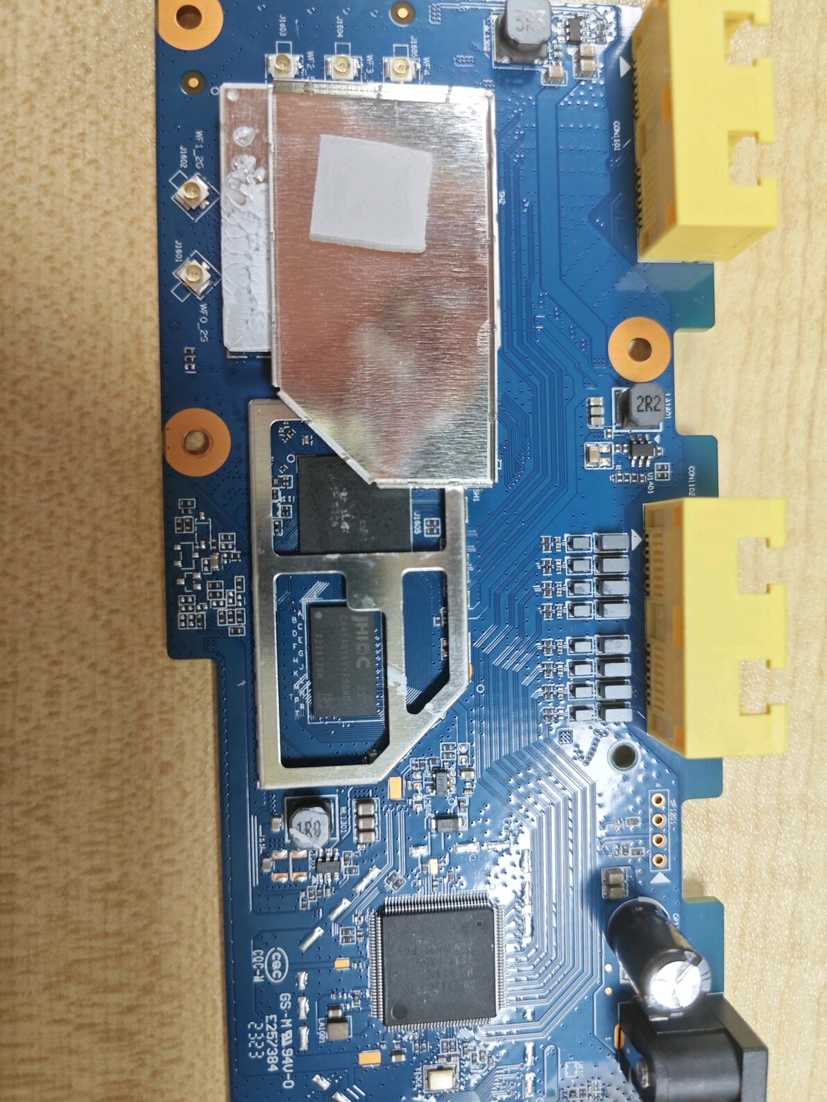 CMCC RAX3000M EMMC简单拆机 - 哔哩哔哩