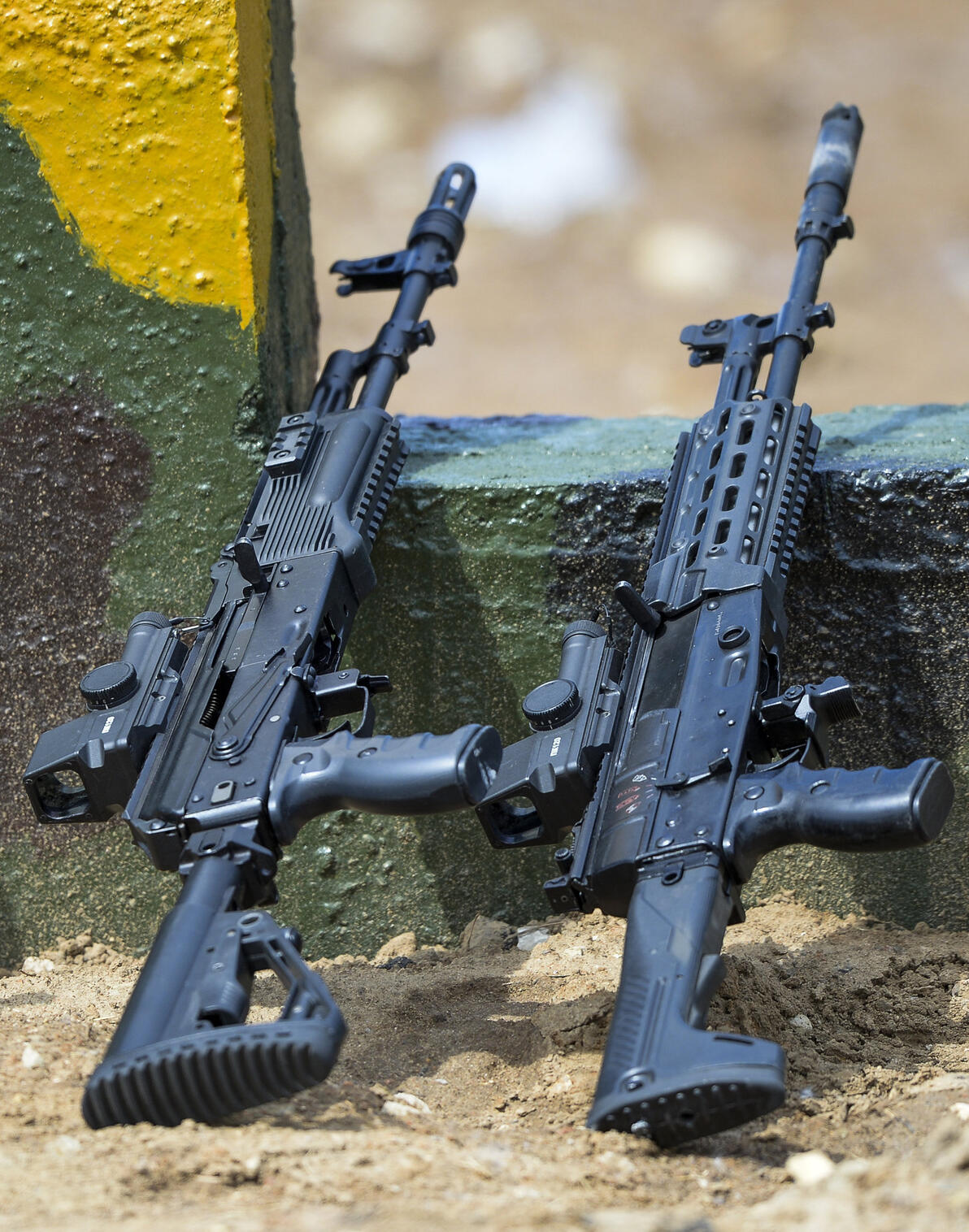 轻武器科普之AK12发展史——从失败到胜利 - 哔哩哔哩