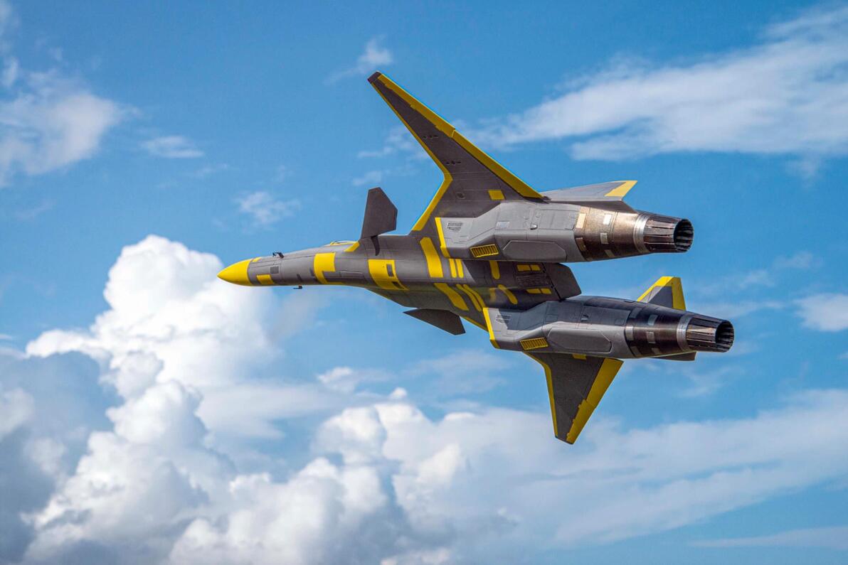 官方杂志——ADFX-01原型机的宏伟故事·比例航空135期 - 哔哩哔哩